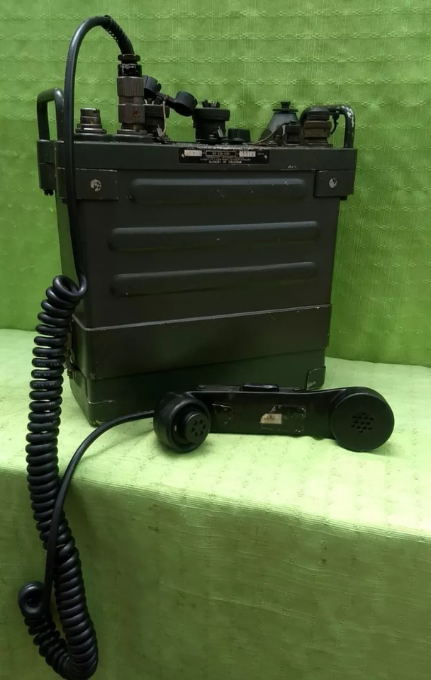 PRC 77 /RC110 Vietnam War Portable Military VHF FM Radio US ARMY | eBay