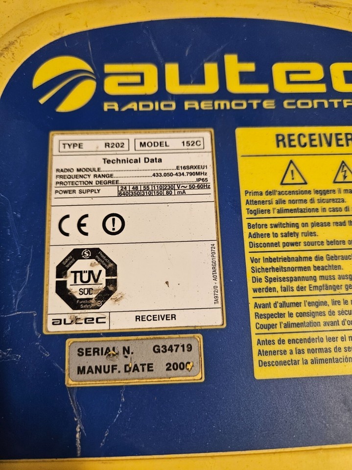 Autec Type R202 Model 152C Radio Remote Control | eBay