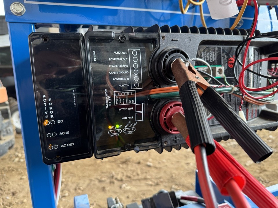 Outback Hybrid Power Inverter Off Grid Sinewave 2.5 KW 24VDC w/MATE and FLEXnet | eBay