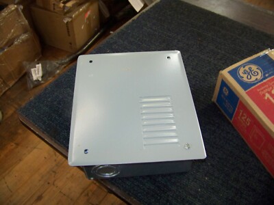 GE Main Lug Surface/Flush Mount Indoor 125 Amp 4 Spaces 8 Circuits ...