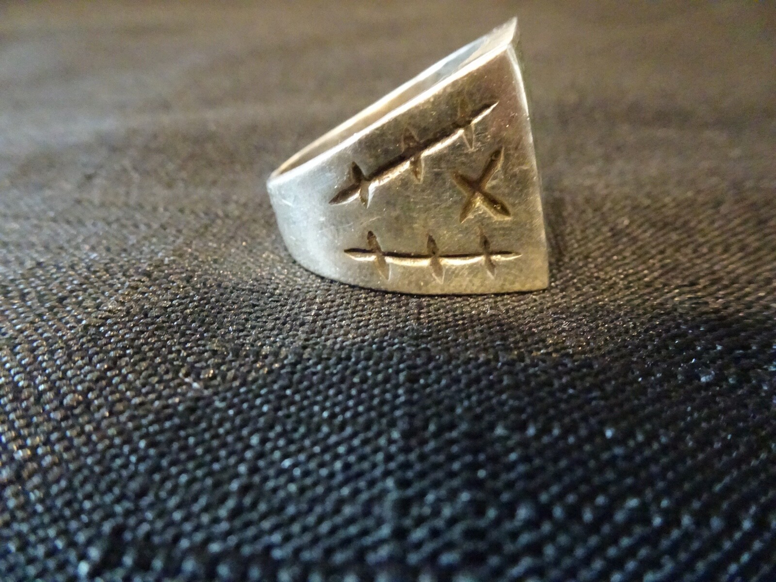 #598-VINTAGE STERLING SILVER NATIVE AMERICAN RING-925… - Gem