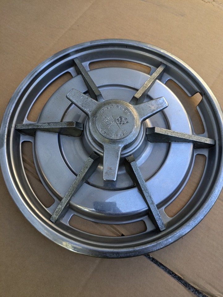 1963 Chevrolet Corvette Hubcaps Set of 4 Stainless Steel Body Originals ...