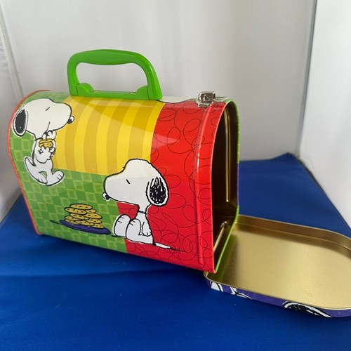 NEW Snoopy Peanuts Mailbox Style Metal Lunchbox. | eBay