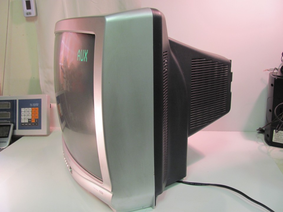 Broksonic 13” 2007 CTGV-5463TCT Color CRT TV / Vintage Gaming / No ...