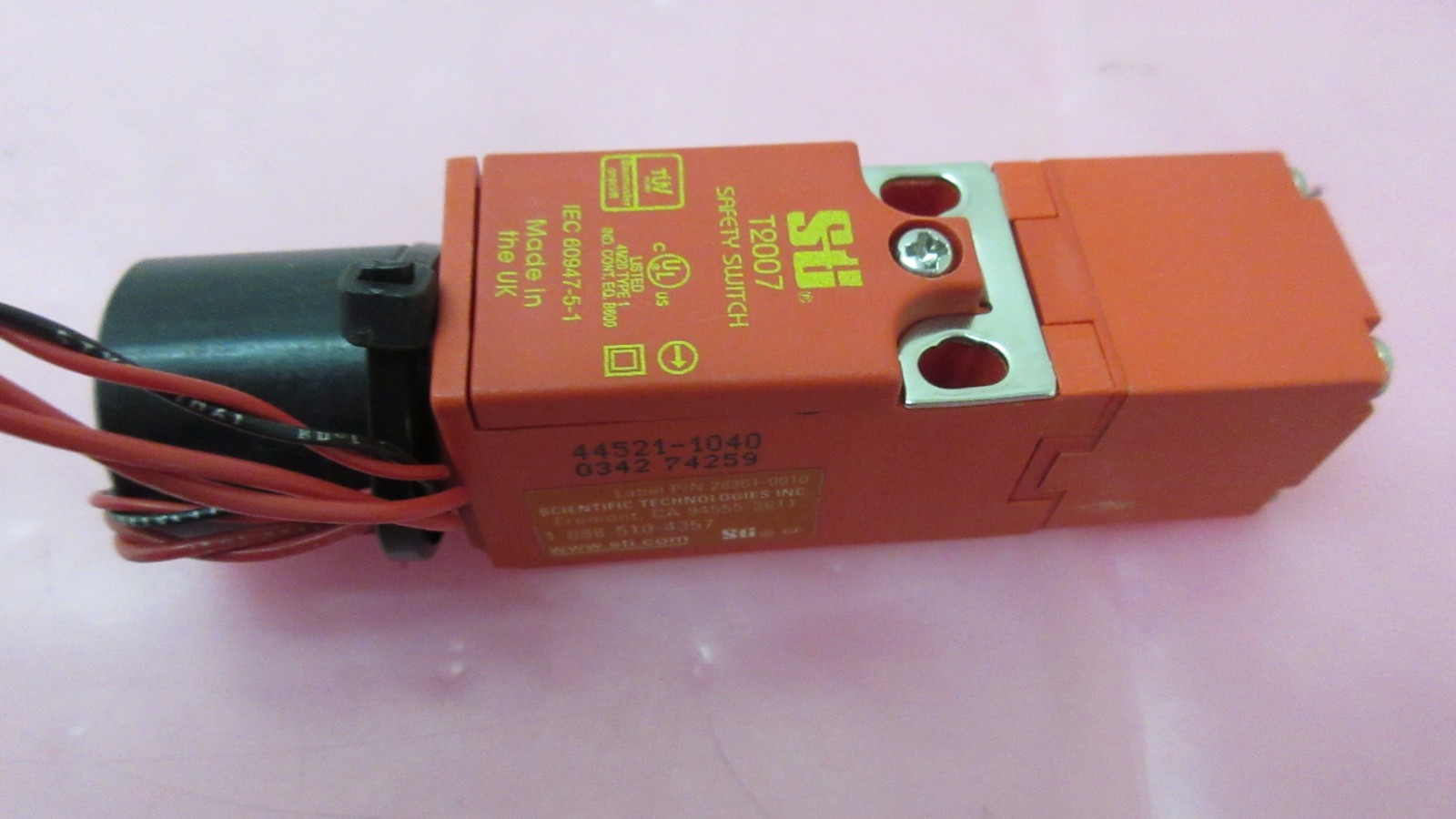 6 Scientific Technologies Inc T2007, 28361-0010, ICE 60947-5-1, Safety ...