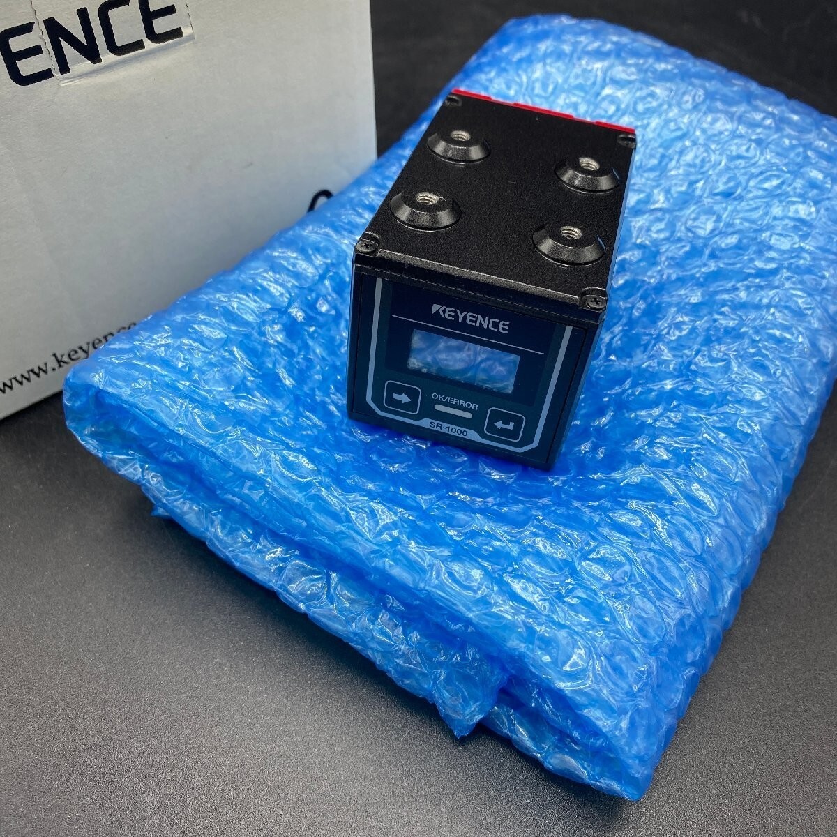 KEYENCE SR-1000 Automatic Focus Code Reader for sale online | eBay