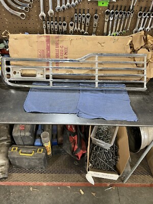 1957 57 Ford Fairlane SKYLINER CUSTOM OEM ORIGINAL GRILLE Grill LH Only ...