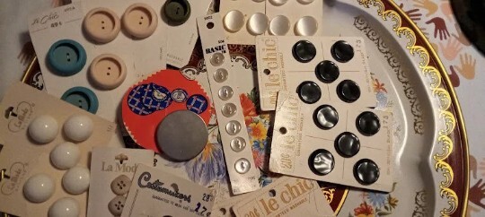 1960s Large Lot of 16 Vintage Button Cards | eBay