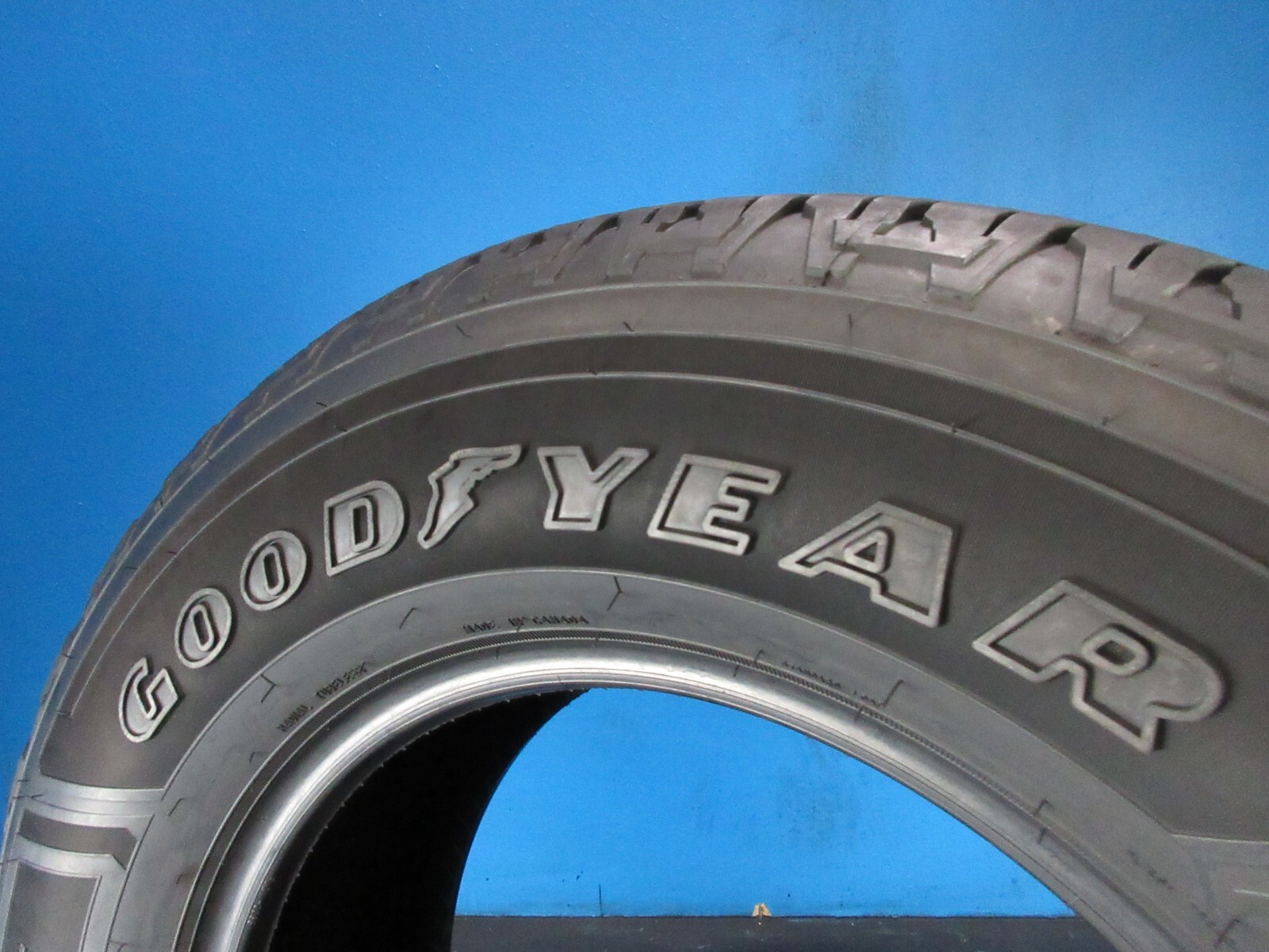 Used Goodyear Wrangler Workhorse HT 275 65 18 11-12/32 High Tread 1052D ...