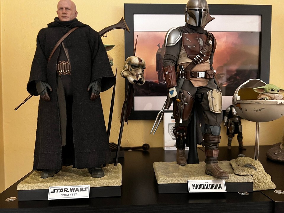 1/6 Scale Action Figure Display Stand Terrifier Art The Clown and Pale ...