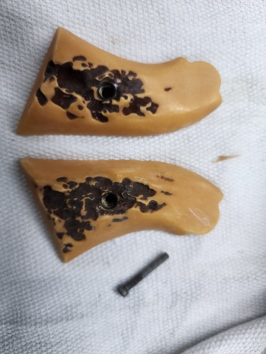 Vintage RUGER BEARCAT SIMULATED STAG GRIPS Rarely seen for sale nice ...