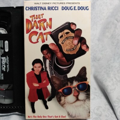 That Darn Cat (VHS, 1997) Christina Ricci Doug E. Doug | eBay