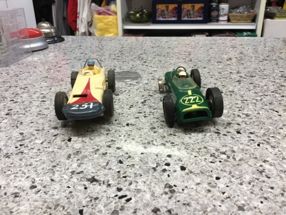 Lot of 2 Marx 1960’s slot cars . Green Formula 1 Race car # 222 Rare ...