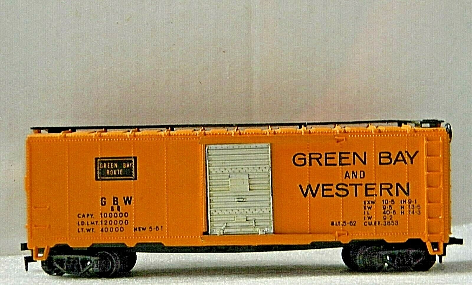 AHM Slide Door Boxcar ~ Green Bay Western ~ Rd# GBW 60 - HO | eBay