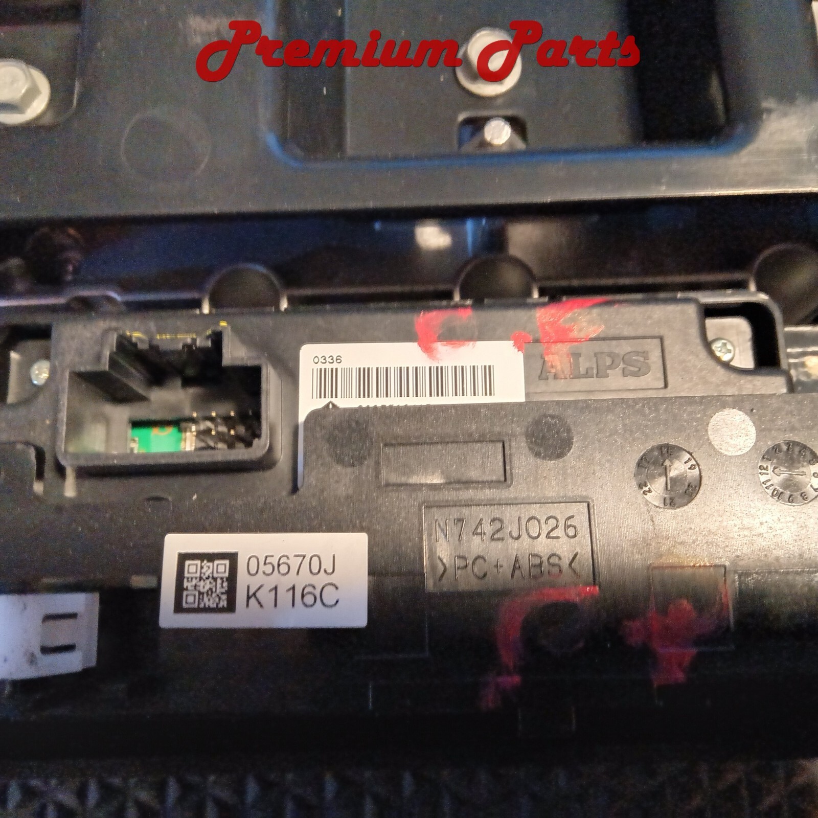 2020 RAM 2500 12 Inch Uconnect Radio Media Touch Screen Display No ...