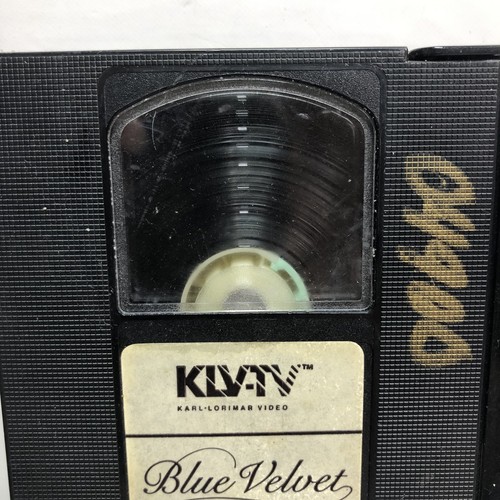 Vintage 1986 Blue Velvet VHS David Lynch Kyle MacLachlan Isabella ...