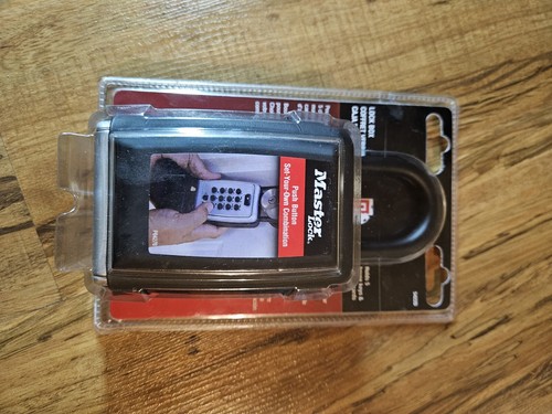 Master Lock 5422D Portable Push Button Lock Box. New. | eBay