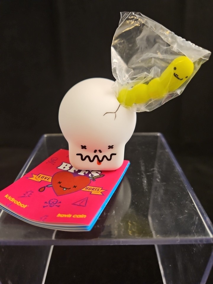 BFFs Series 3 by Kidrobot x Travis Cain - Bones & William 1/16 | eBay