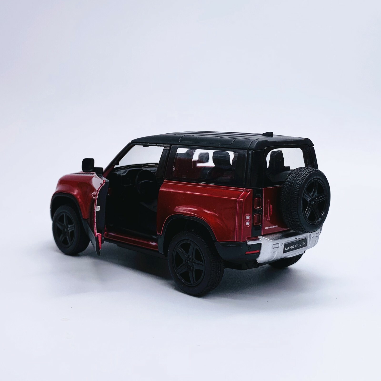 Kinsmart 1:36 - Land Rover Defender 90 - 5" Diecast Toy Car - 4 Colors ...