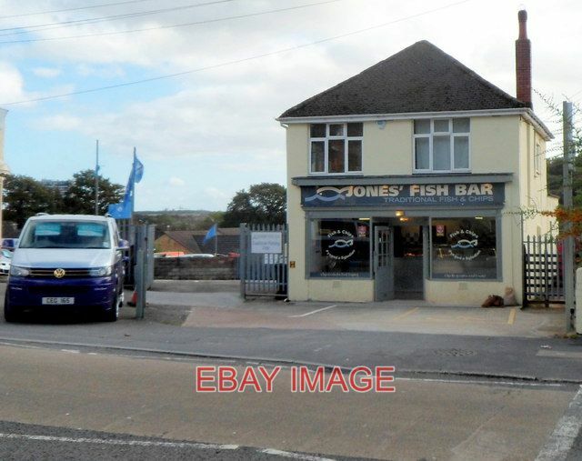 PHOTO JONES' FISH BAR ROYAL OAK NEWPORT FISH & CHIP SHOP AT 724 ...