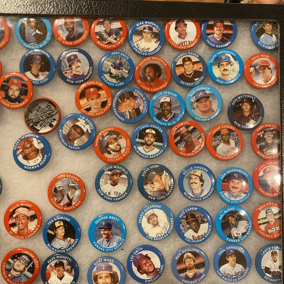 Vintage Lot Of ( 108) 1984 MLB Pins With Case Pete Rose, Strawberry ...