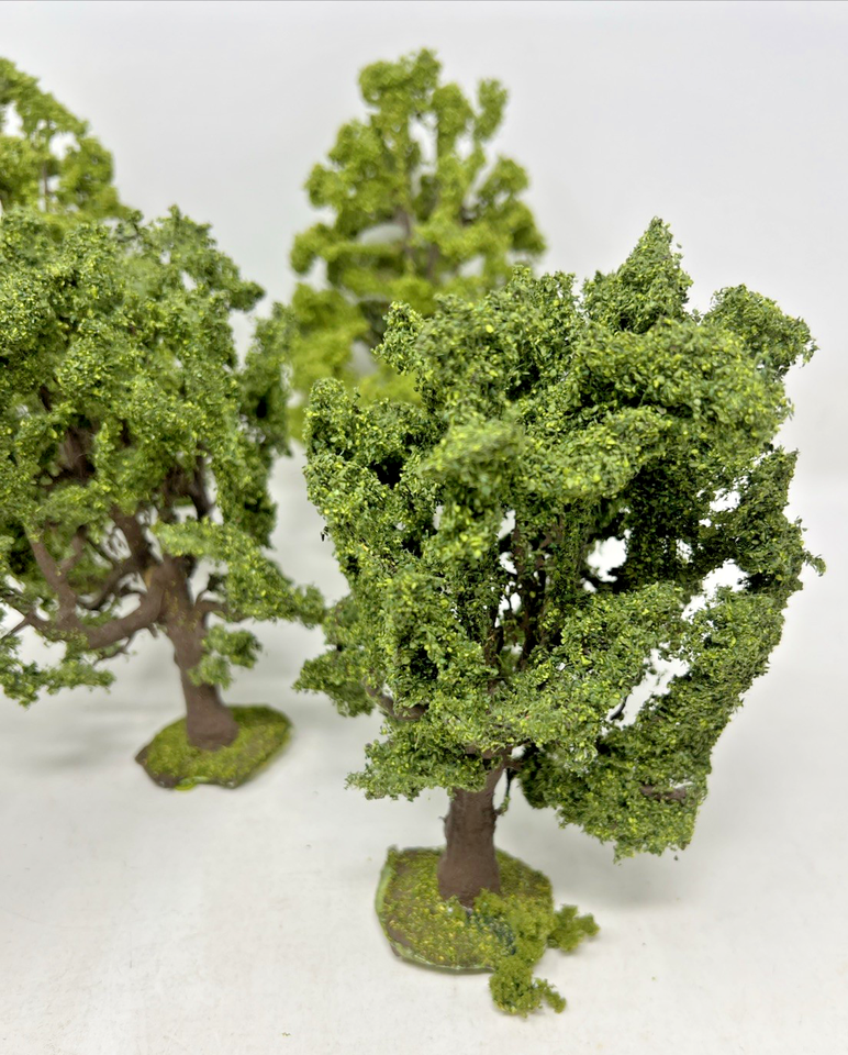 MODEL RAILWAY OO GAUGE LARGE GREEN TREES X 2 (20CM) X 3 (15CM) LOT 5 ...