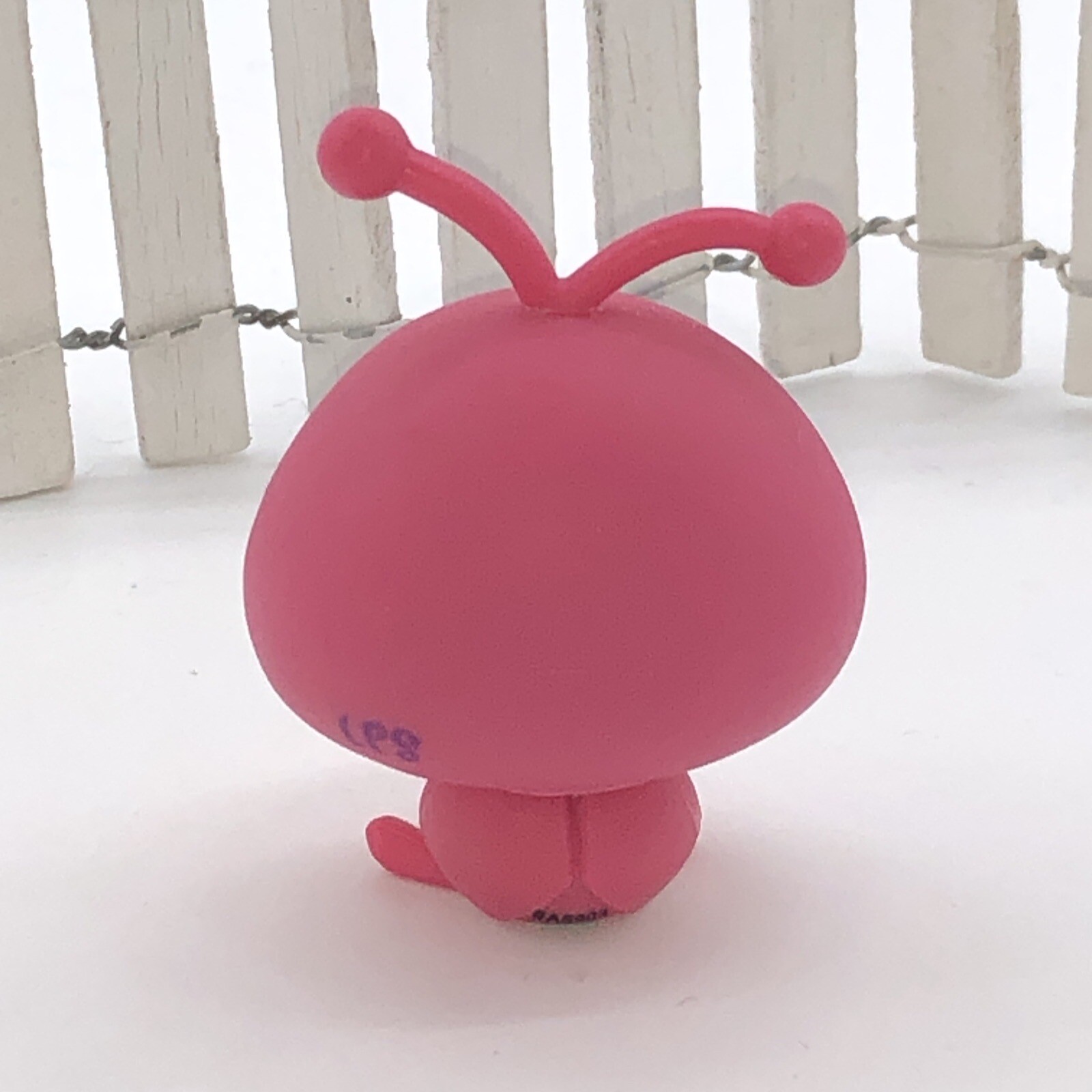 Littlest Pet Shop Lps 3529 LadyBug Sticker Eye Pink Splash Blind Bag | eBay