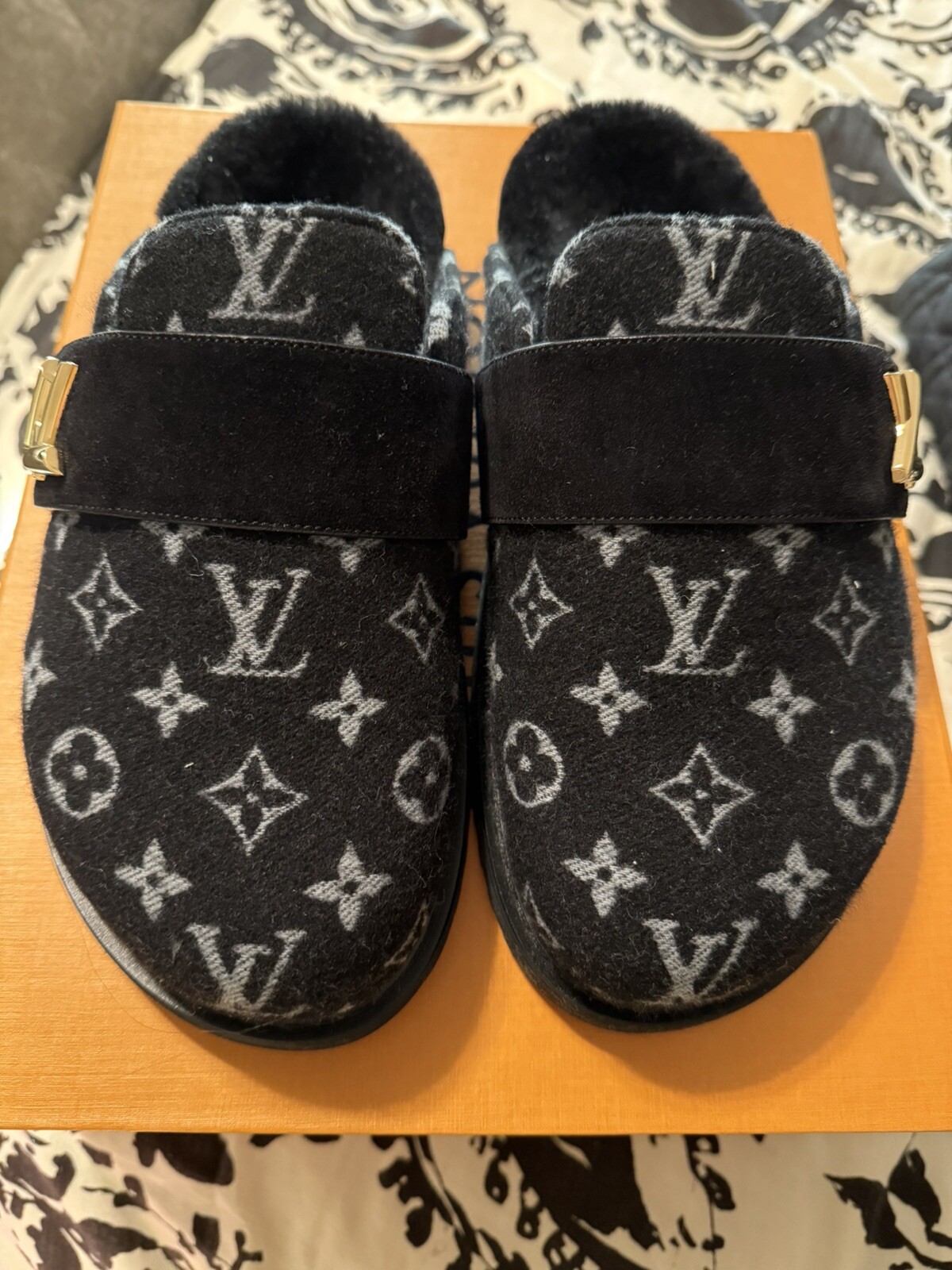 Louis Vuitton Cosy Flat Clog Shearling Monogram Black Sold Out – Size 9 ...