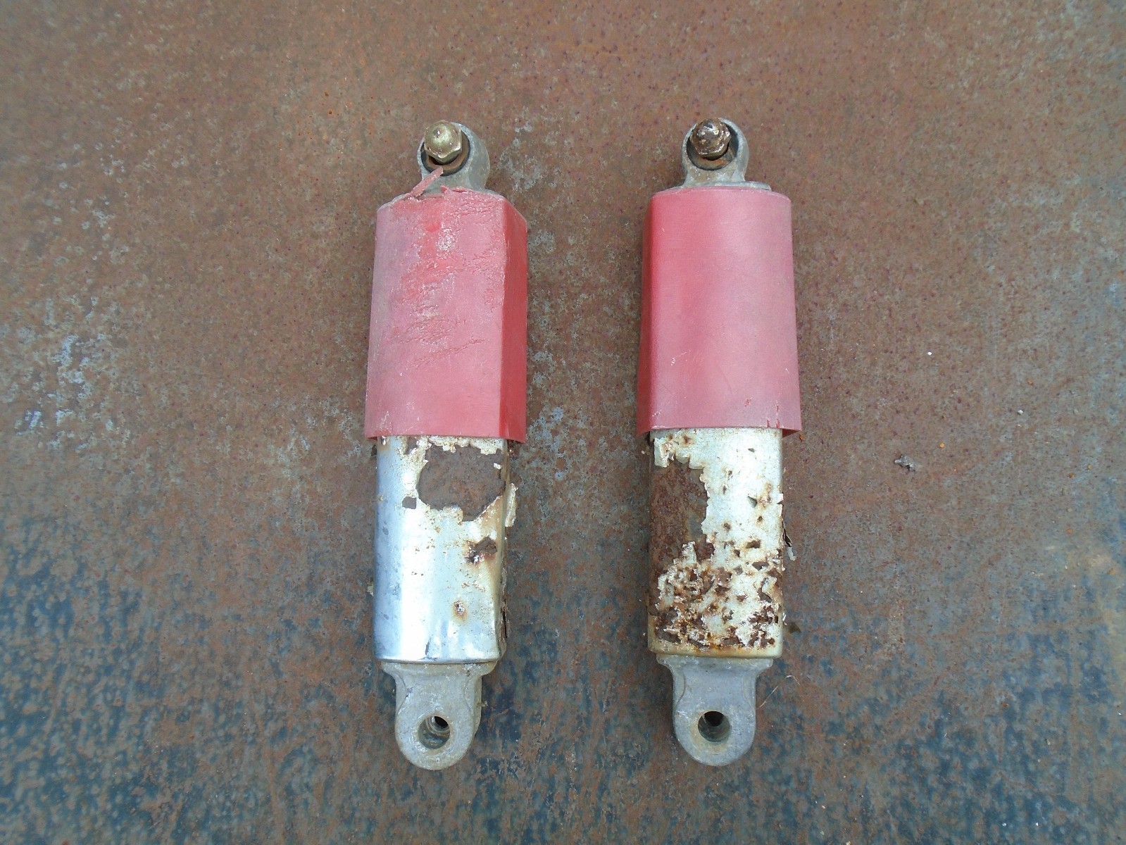 1960'S HONDA ORIGINAL FACTORY OEM CA 160 BABY DREAM PAIR REAR SHOCKS | eBay