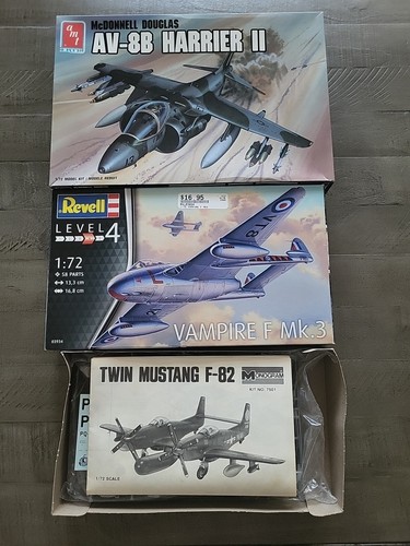 Lot of 3 1/72 airplane kits, Monogram, Revell,AMT, Harrier, Mustang ...