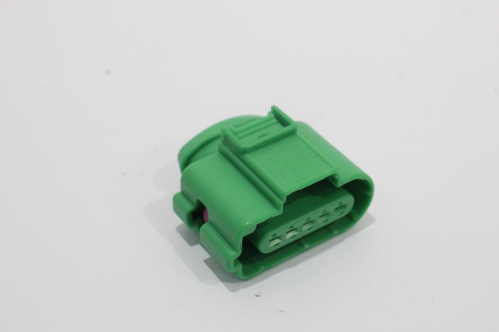 VW Passat 3G B8 Rear Tail Light Cluster Bulb Holder Wiring Connector ...