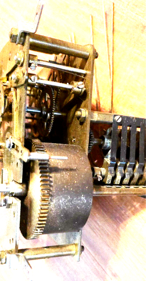 FREE Movement - British "A Perivale" English Striking Clock - Unique ...