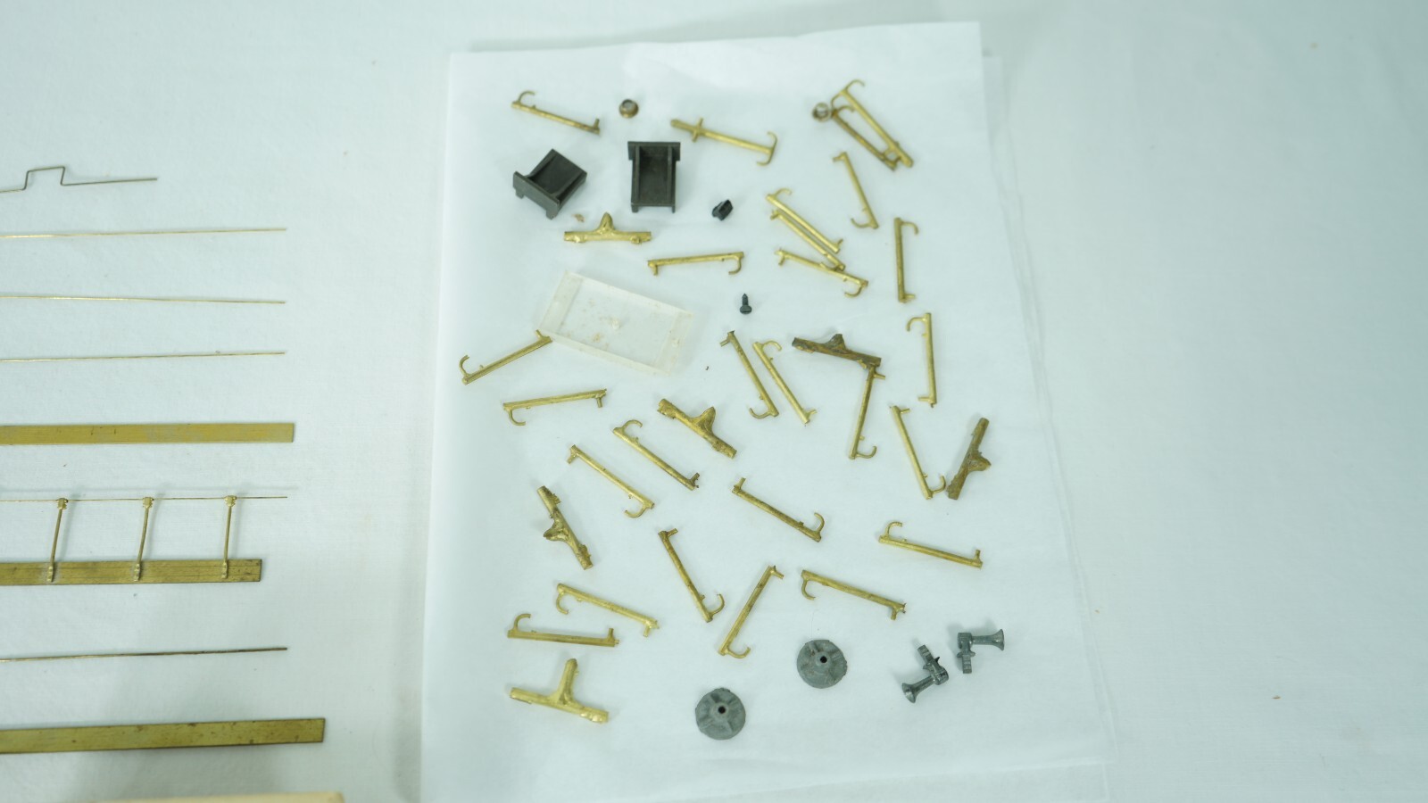 The Chassis System O Scale Diesel Engine Kit Parts Weights Bolts ...