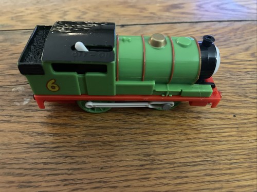 2009 Thomas & Friends Trackmaster PERCY Motorized Train Engine Tested ...