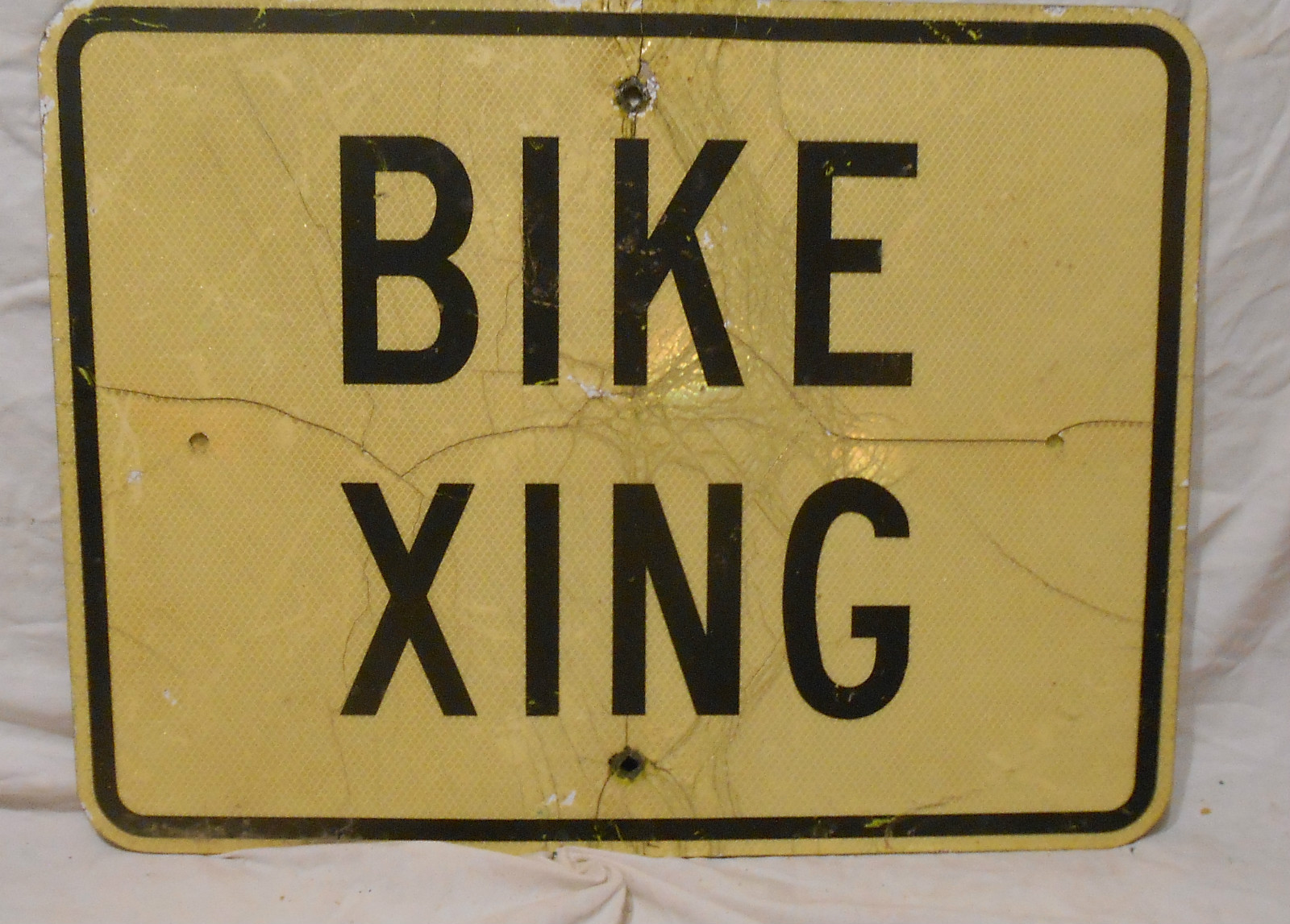 BIKE XING BICYCLE SIGN BLACK ON YELLOW 18 X 24 FLAT ALUMINUM (CHOICE of ...