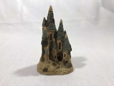 1982 "Fairytale Castle" David Winter Cottages Collectible Cottage | eBay