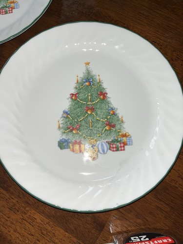 Corelle Holiday Magic Christmas Tree 10 1/4" Dinner Plate set of 3 nice ...