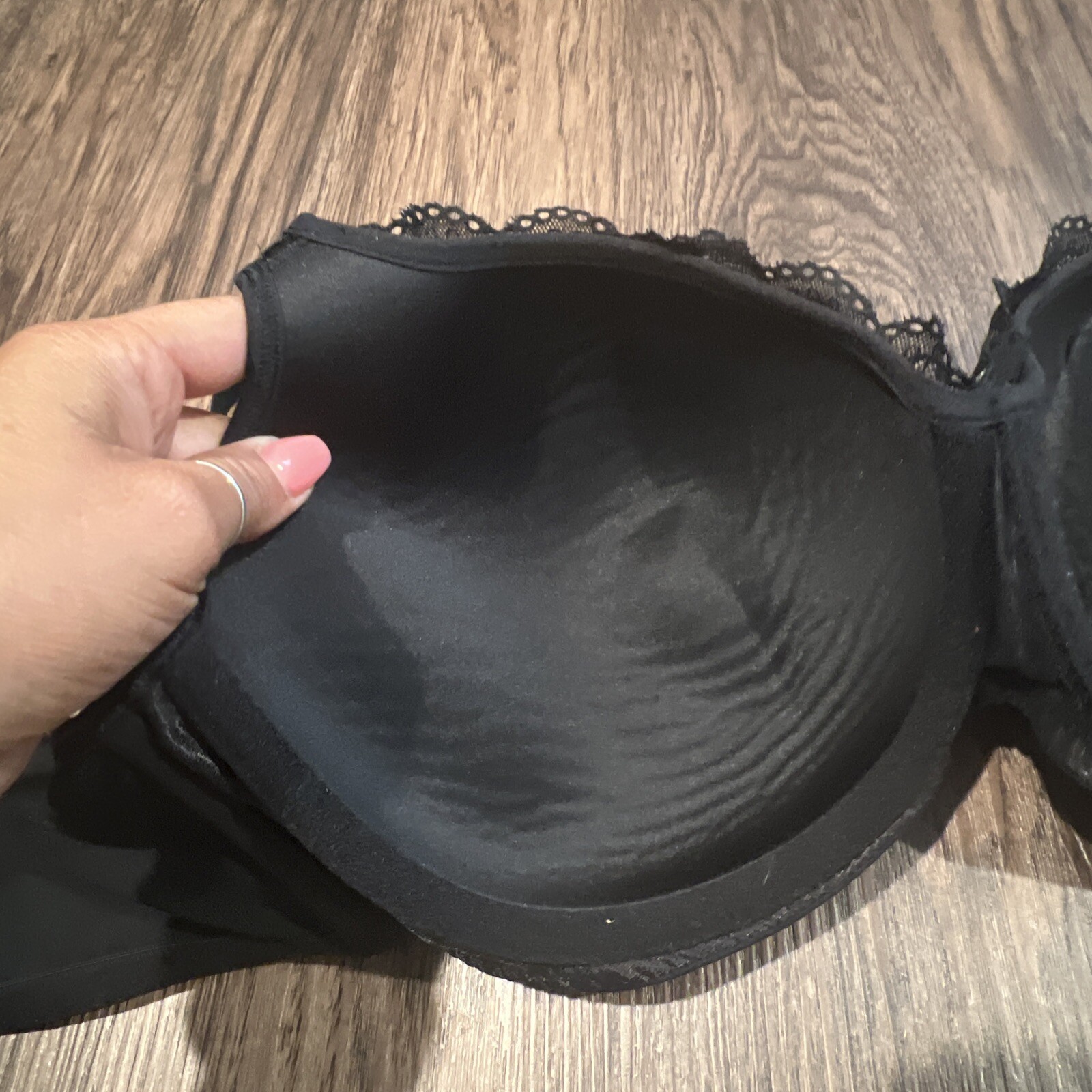 Cacique Bra 38 DDD Underwire Black Some Lace - Gem