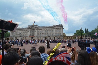 Photo 6x4 London : Westminster - Buckingham Palace Looking towards ...
