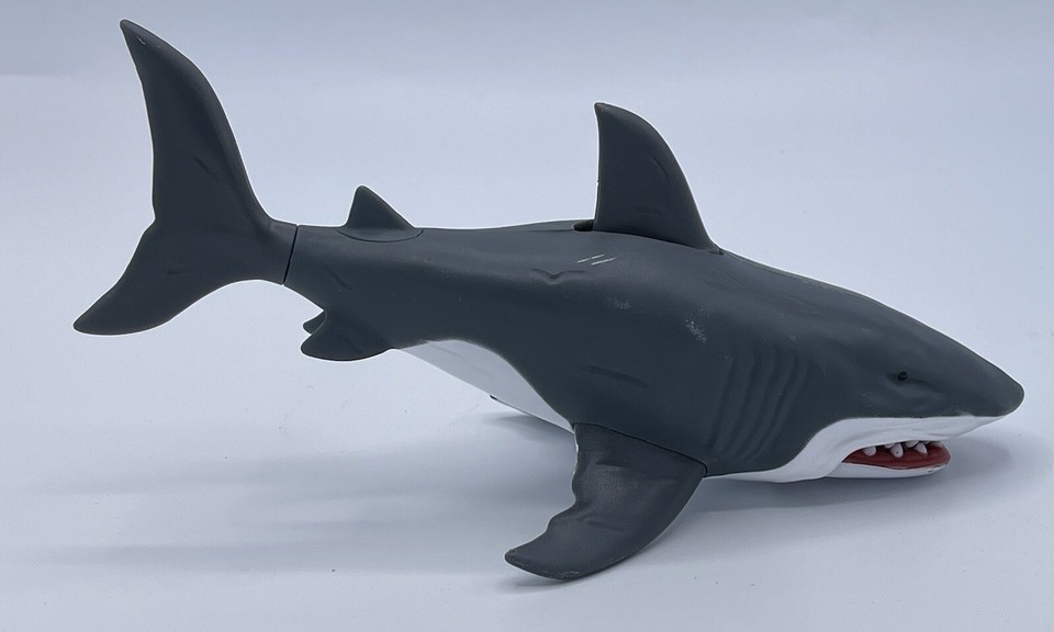 Great White Shark w/ Biting Action Toys R Us Chap Mei Animal Planet ...
