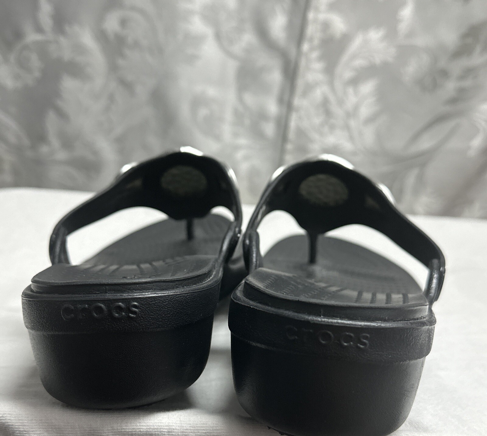 Crocs Sanrah Hammered Circle Black Silver Thong Wedge… - Gem