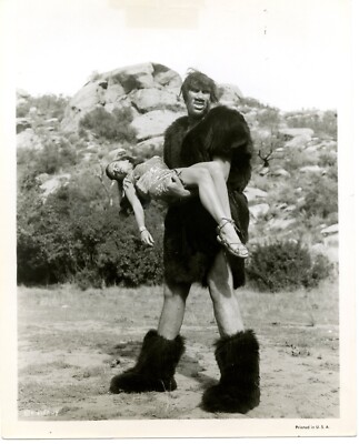 MAX PALMER wild and dangerous in KILLER APE (1953), f18561 | eBay