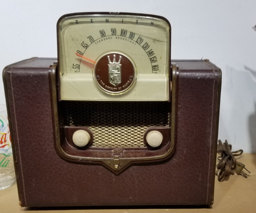 ZENITH 5G41 PORTABLE TUBE RADIO AM CARRY SUIT CASE STYLE - Plays ...