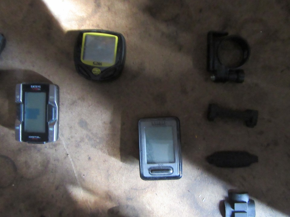 Bundle / Job lot of Cycle Computers and accessories Halfords Cateye ...