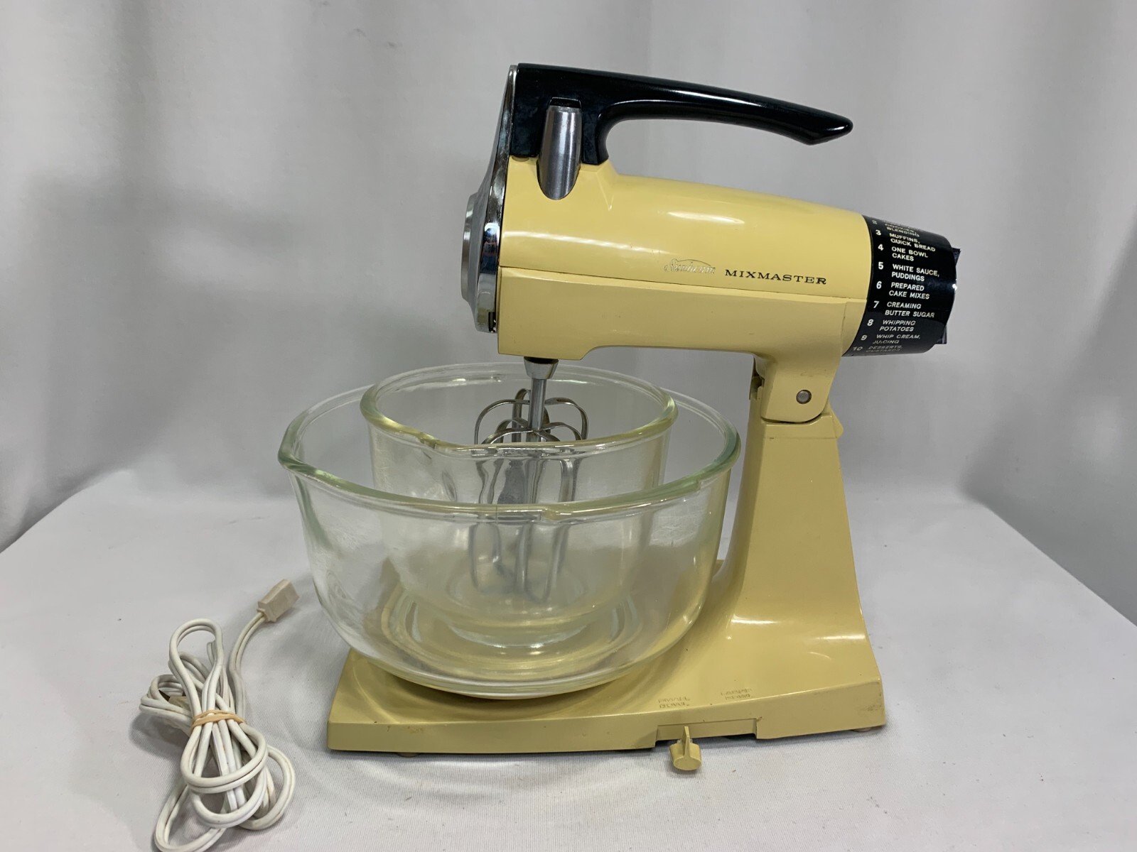 sunbeam-mixmaster-stand-mixer-model-12-speed-yellow-vintage-tested-w-2