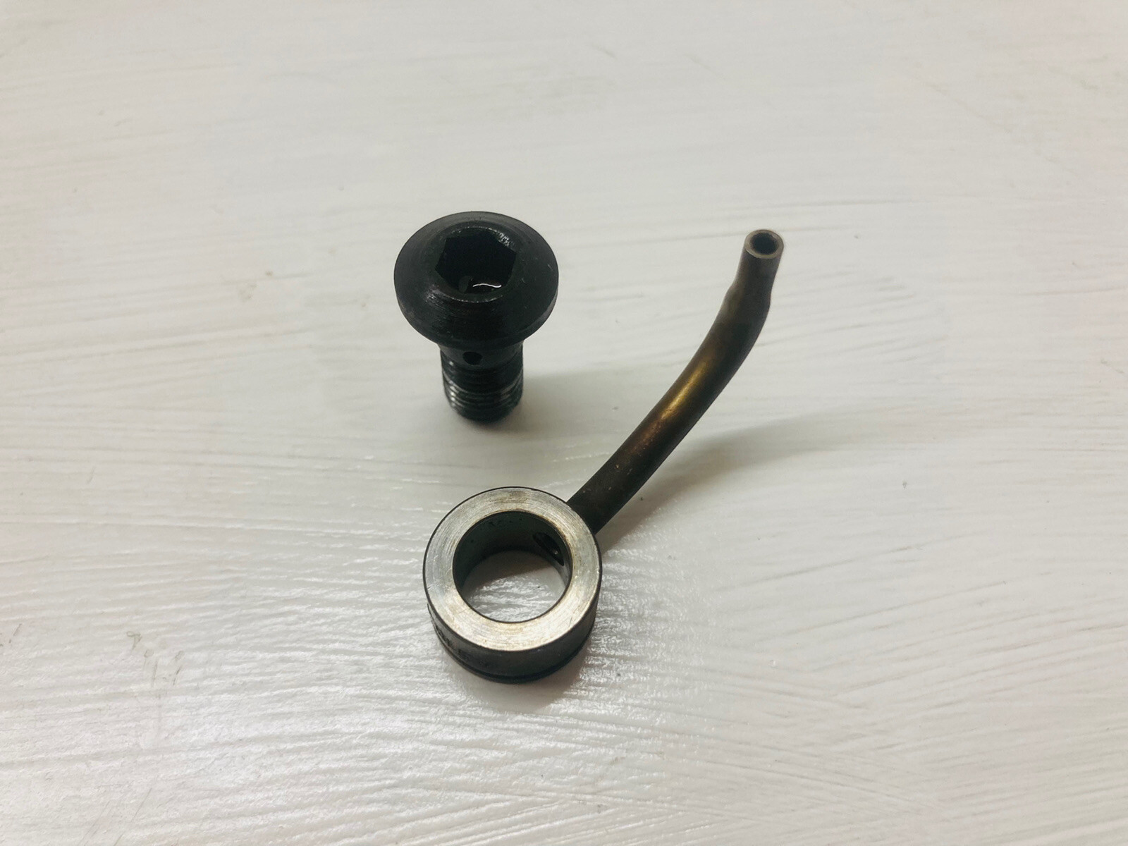 Engine Piston Oil Spray Jet BMW 1 3 Series E87 E90 E91 2.0 Petrol ...