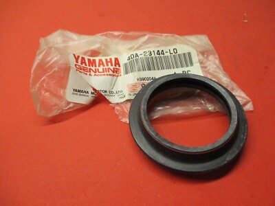 NOS OEM ORIGINAL NEW YAMAHA V-MAX FZR100 R1 R6 YZ250 DUST SEAL 4DA ...