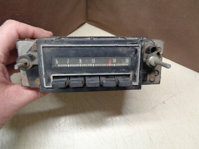 Chevrolet AM Radio 71 72 73 74 75 76 ? Delco 7314201 Pontiac Chevy GMC ...