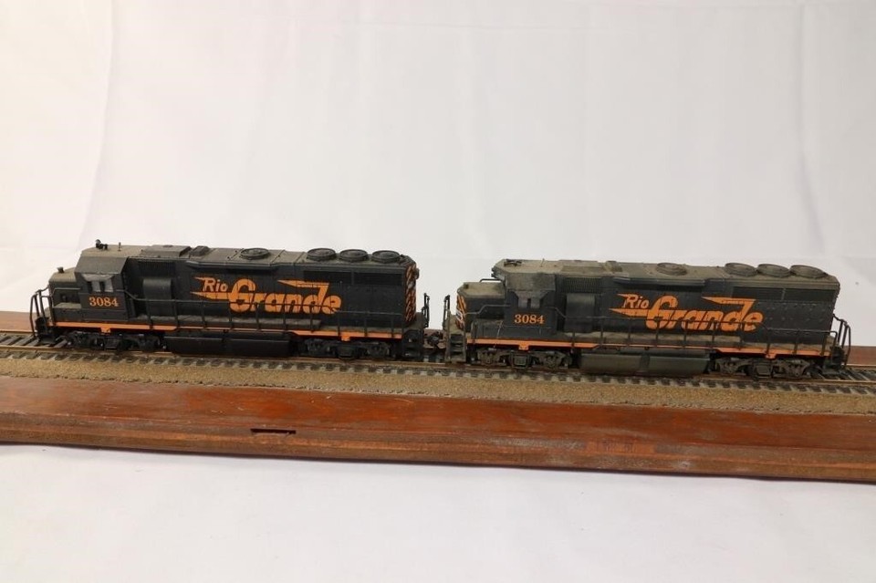ATLAS # 7038 ~ RIO GRANDE GP-40 POWERED LOCOMOTIVE # 3084~ HO SCALE | eBay
