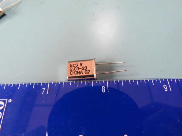 ECS INC ECS-20-20-1 Qty of 40 per Lot 2MHz ±30ppm Crystal 20pF 500 Ohms ...
